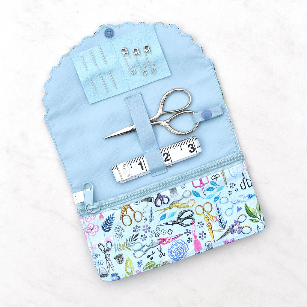 Sewing Scissors Fold-Over Sewing Kit – Style Maker Fabrics