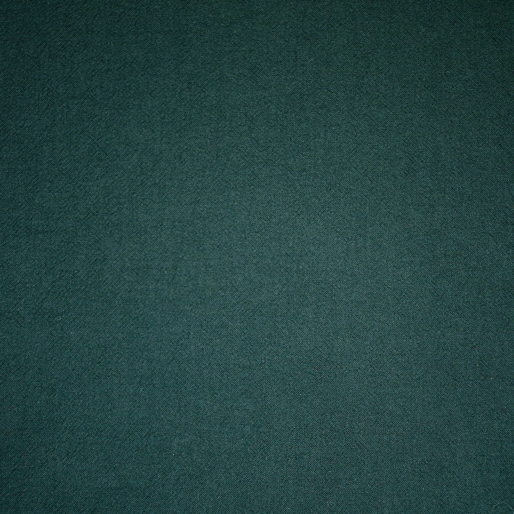 Washed Crinkle Cotton Solid Evergreen – Style Maker Fabrics