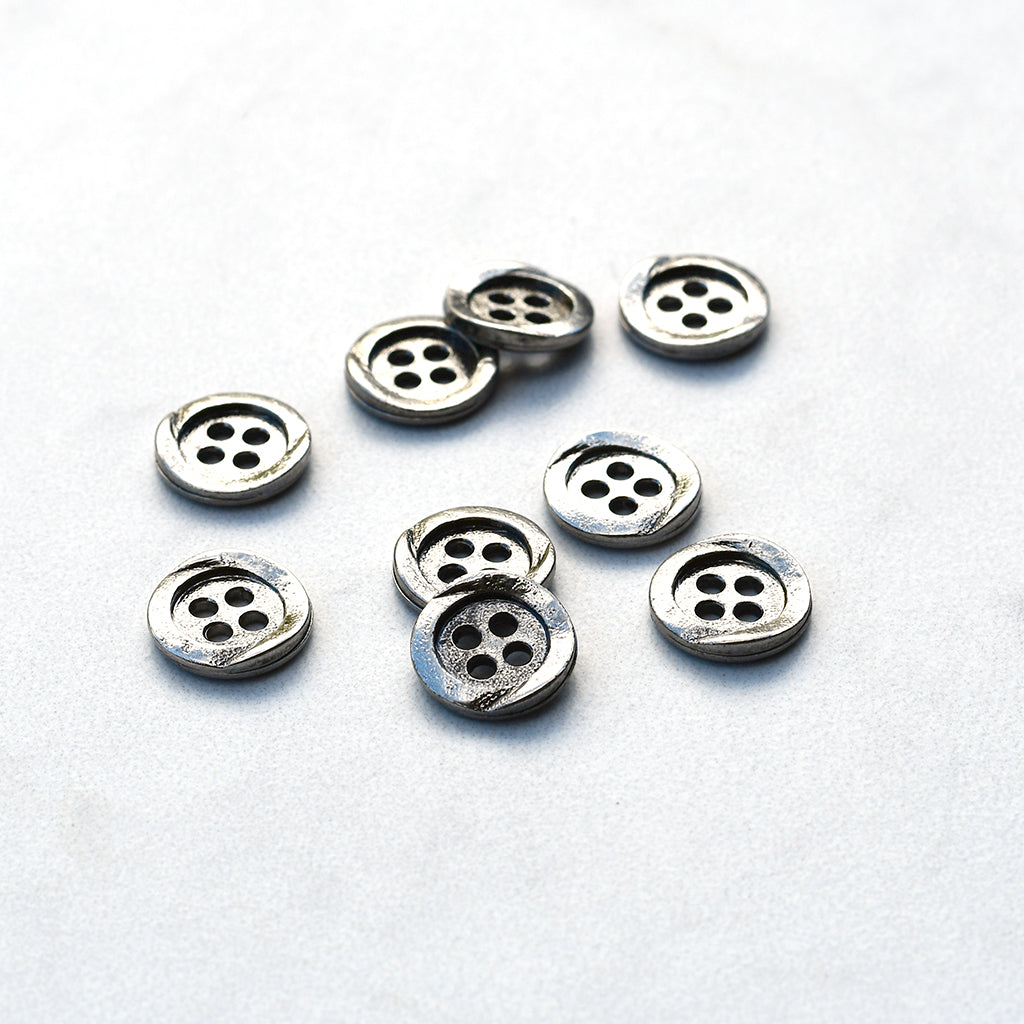 Antiqued Metal Look Button – Style Maker Fabrics