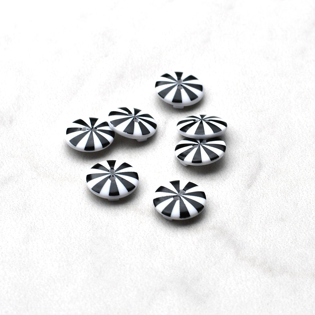Radiating Spiral Button – Style Maker Fabrics